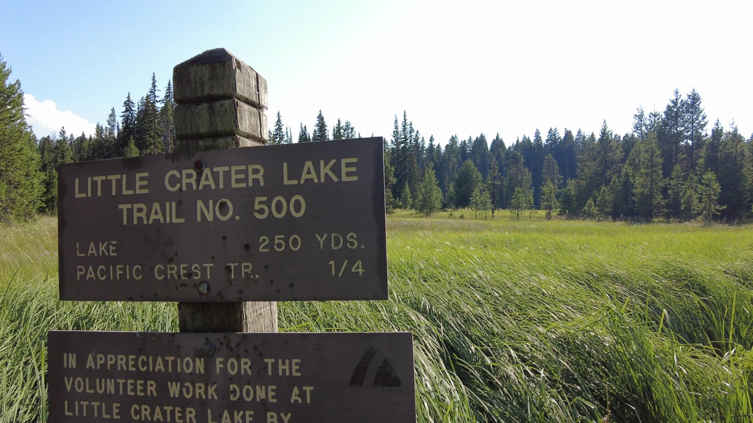Explore Little Crater Lake - mthoodliving
